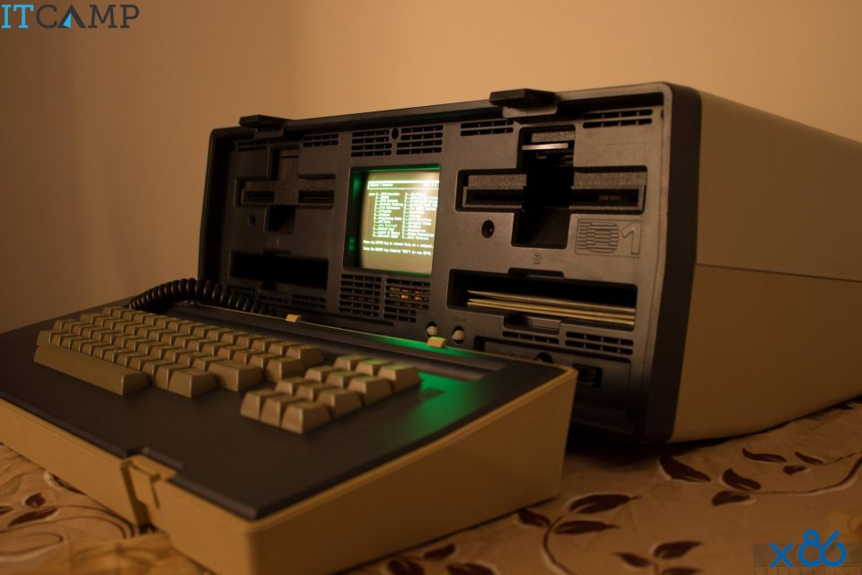 Osborne 1 -the first commercially successful portable microcomputer