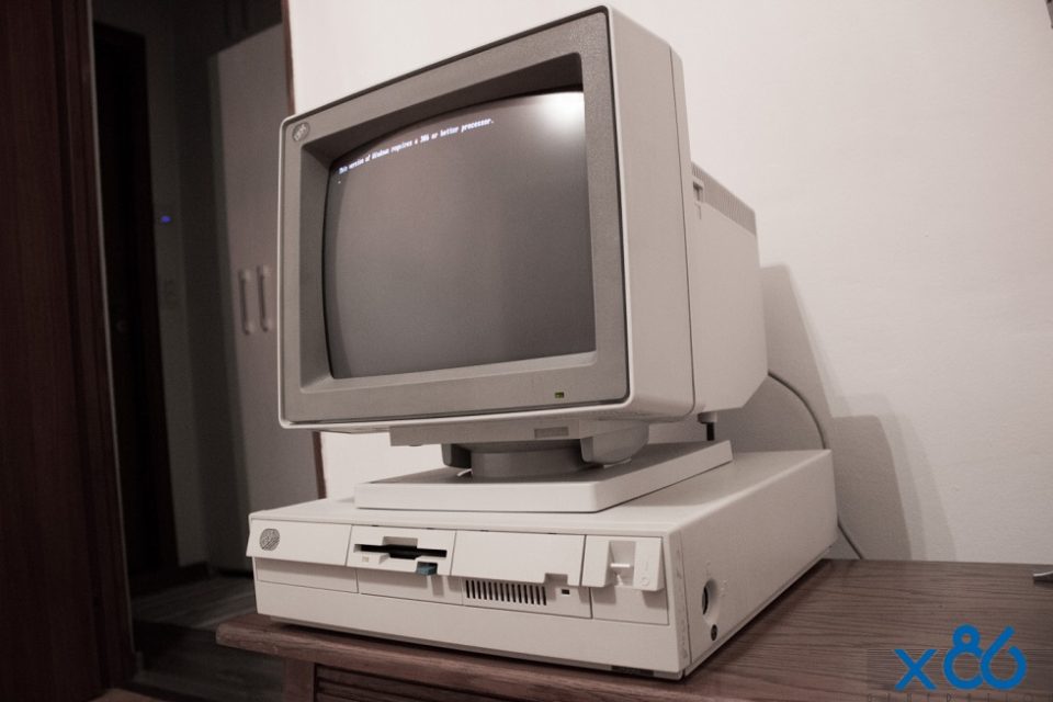IBM PS/2 Model 30 (8530)