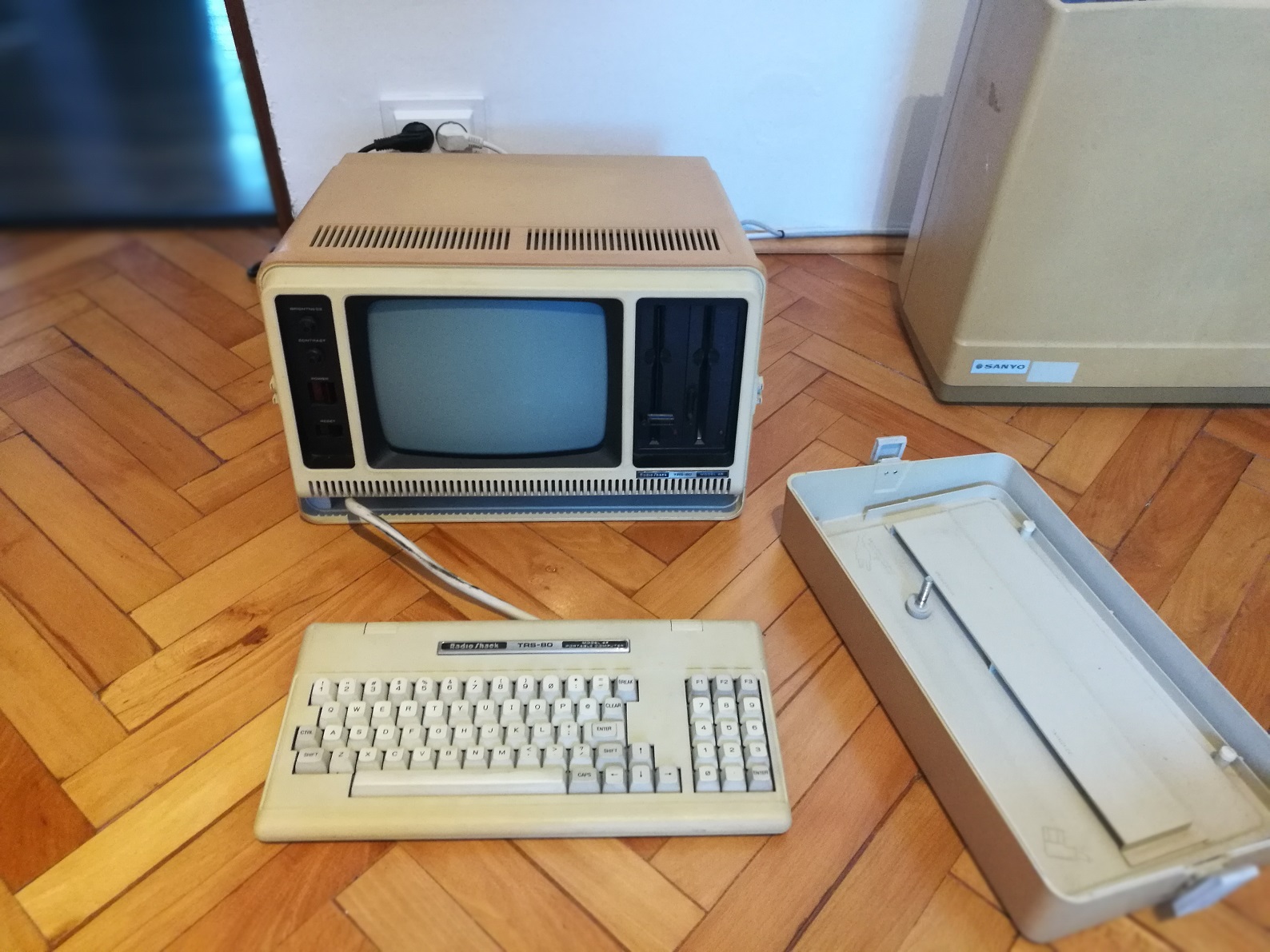TANDY TRS-80 Model 4P