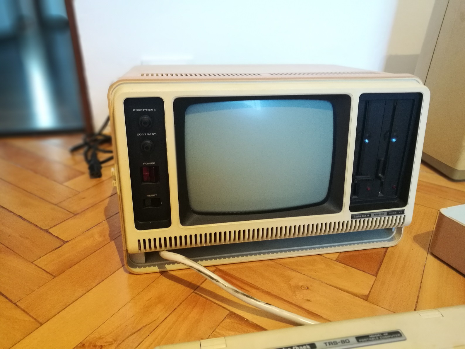 TANDY TRS-80 Model 4P