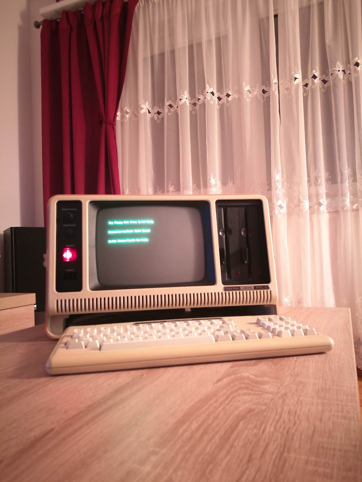 TANDY TRS-80 Model 4P